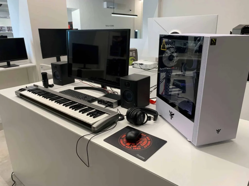 Informatica: Vendita Computer Assistenza e Noleggio Newtech®